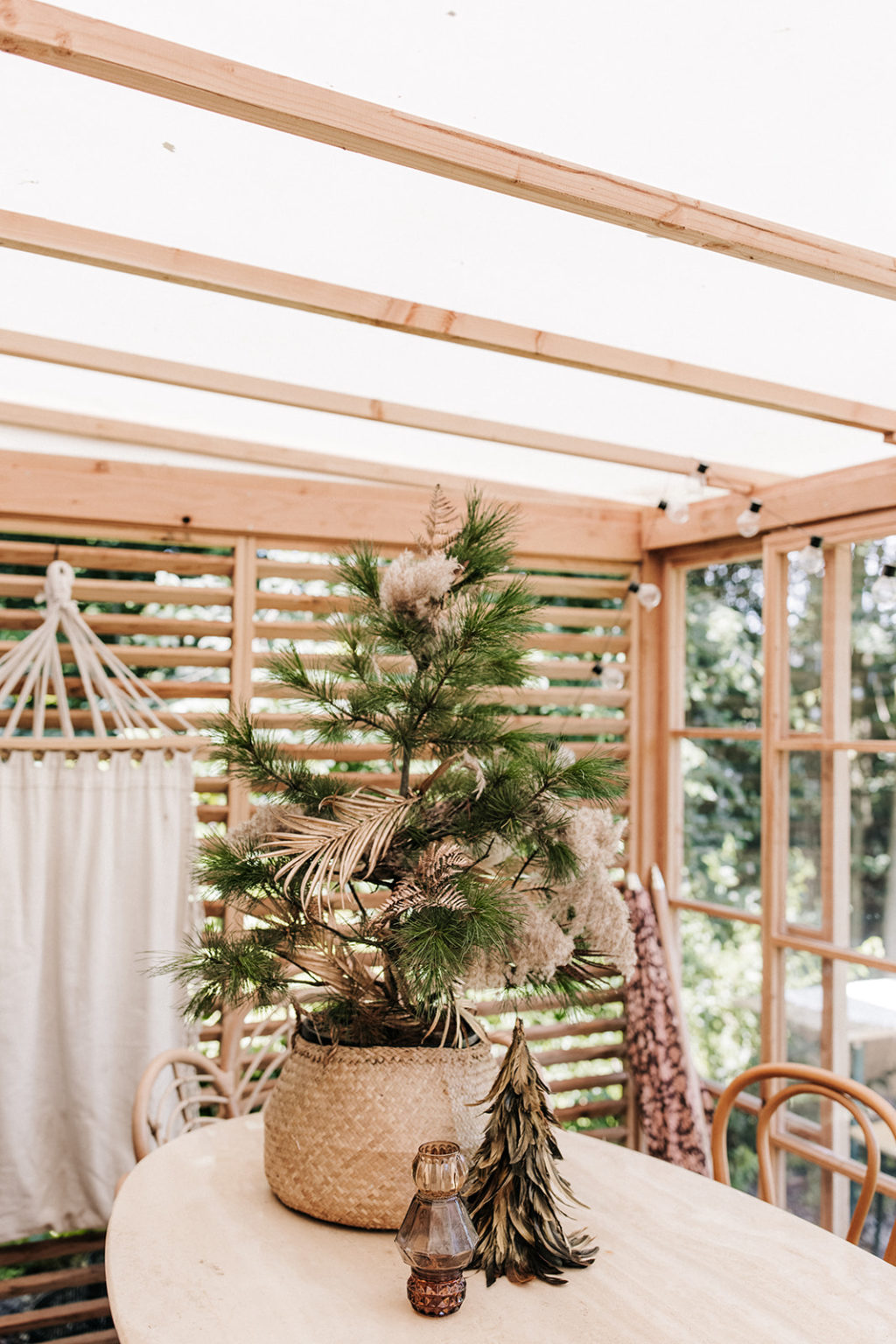 Binnenkijker in onze caravan in kerstsferen | stylingheroes.nl